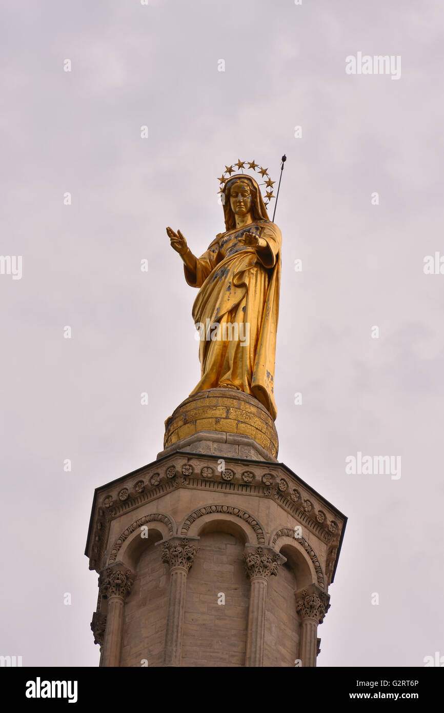 Photo Picture of a Classic Christian Statue in Avignon Stock Photo - Alamy