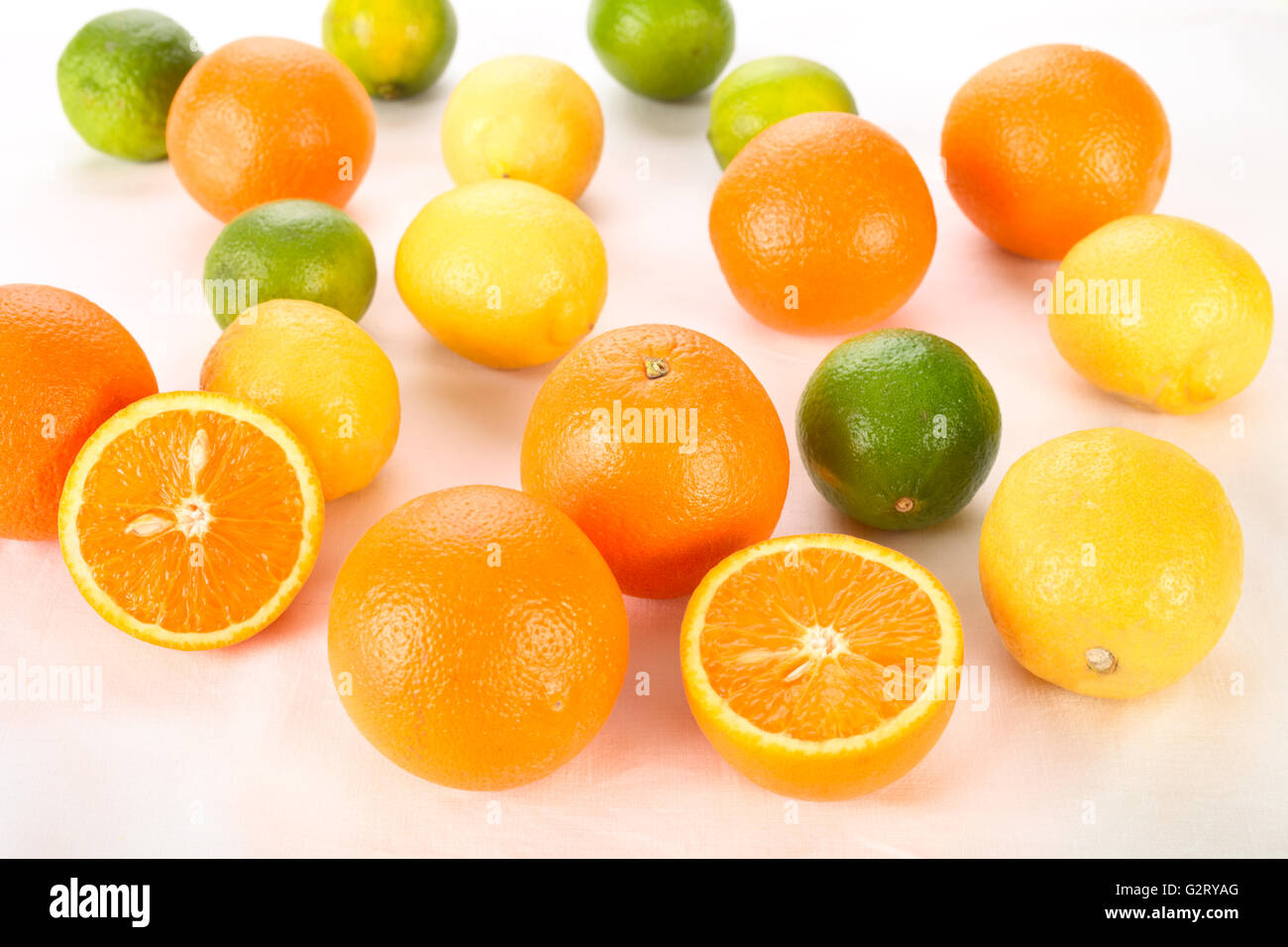 Fresh lemon citrus fruits hi-res stock photography and images - Alamy