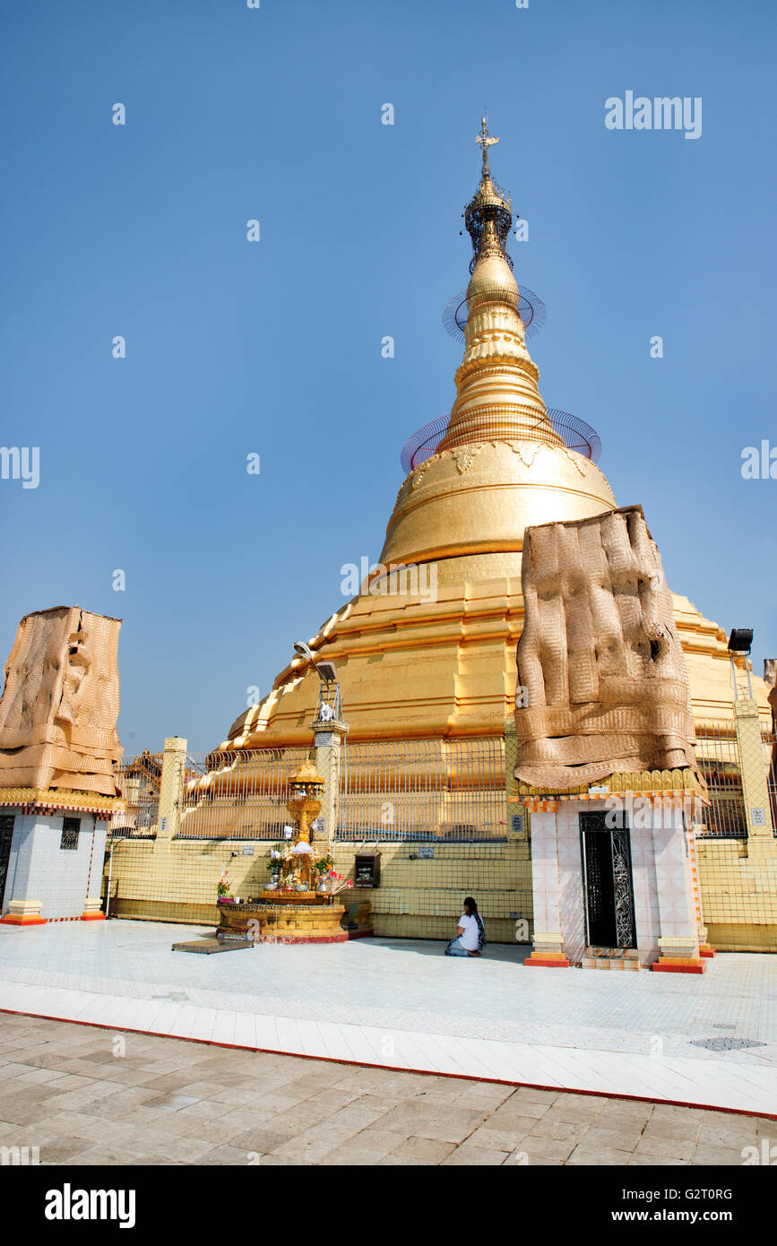 Botataung Pagoda, Yangon, Yangon State, Myanmar Stock Photo - Alamy