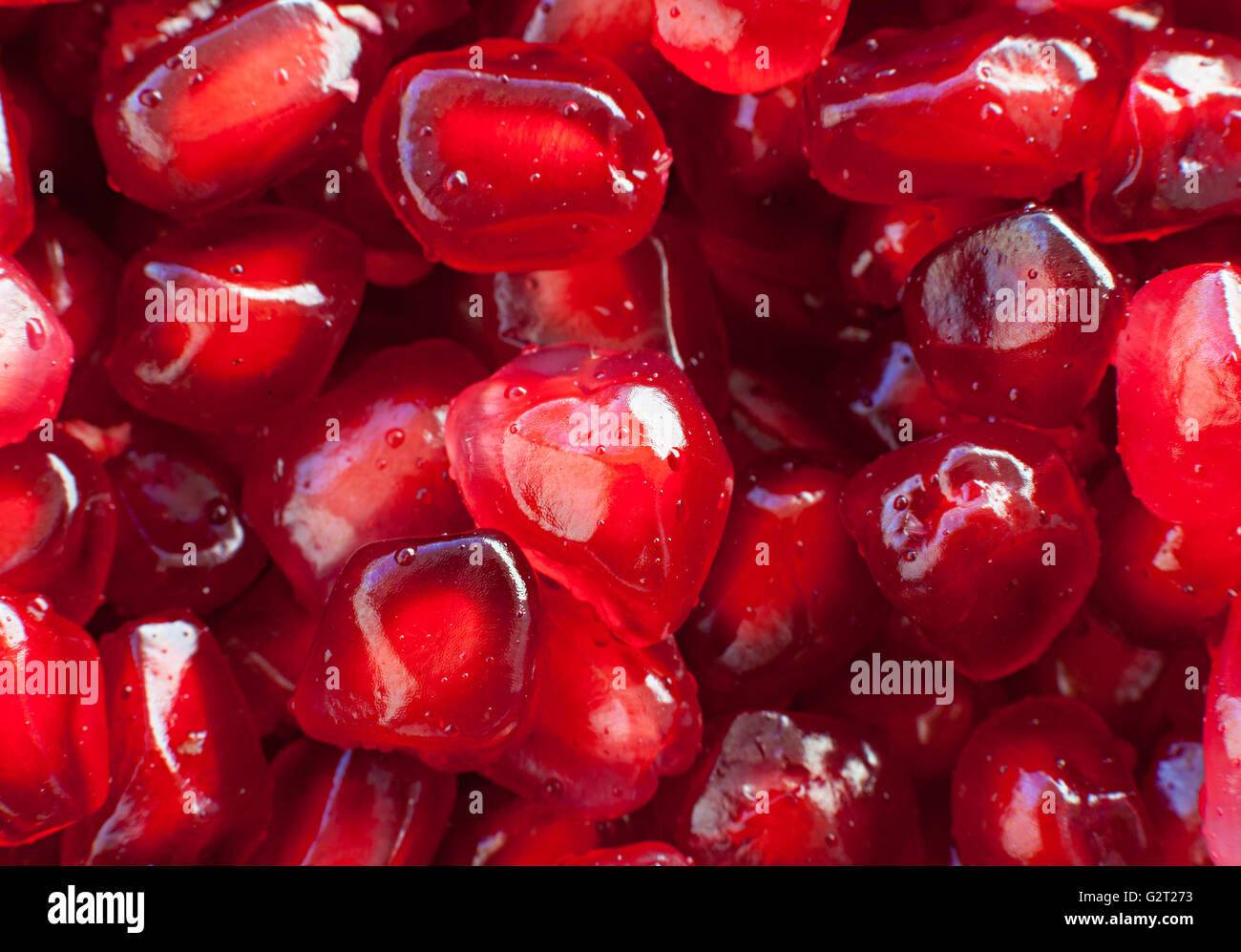 Pomegranate seeds close up hi-res stock photography and images - Alamy