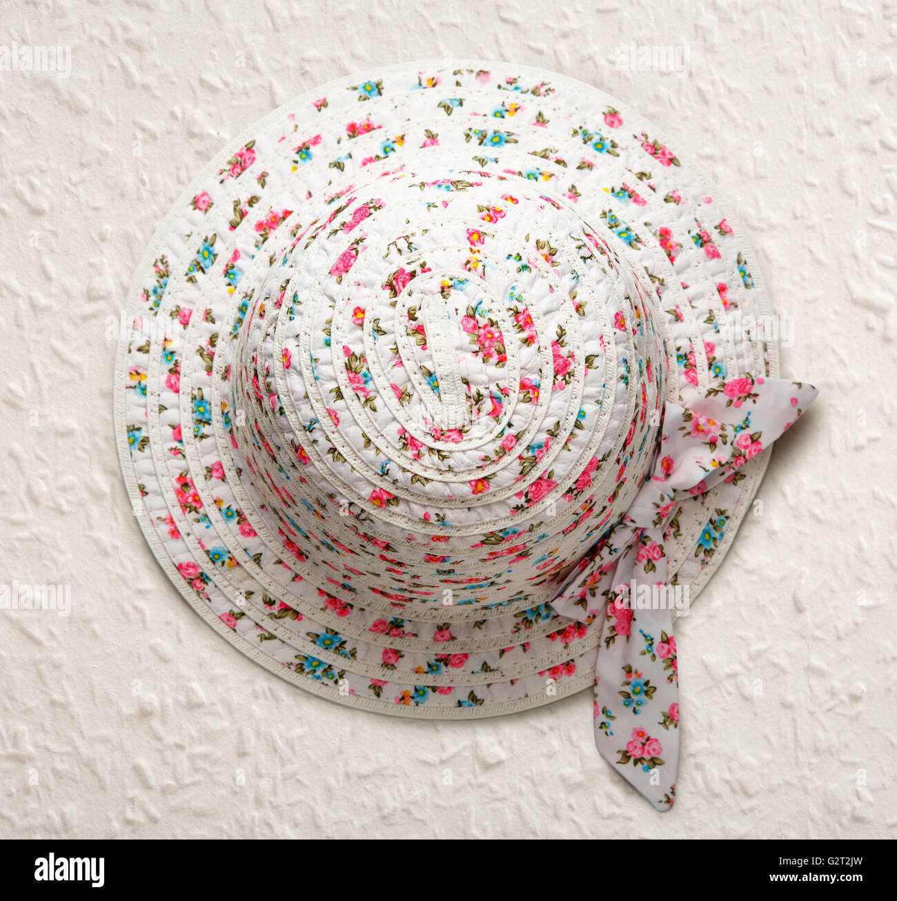 Female sun hat with a bow closeup Stock Photo - Alamy