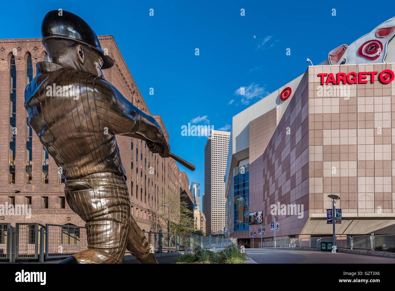 Target field hi-res stock photography and images - Alamy