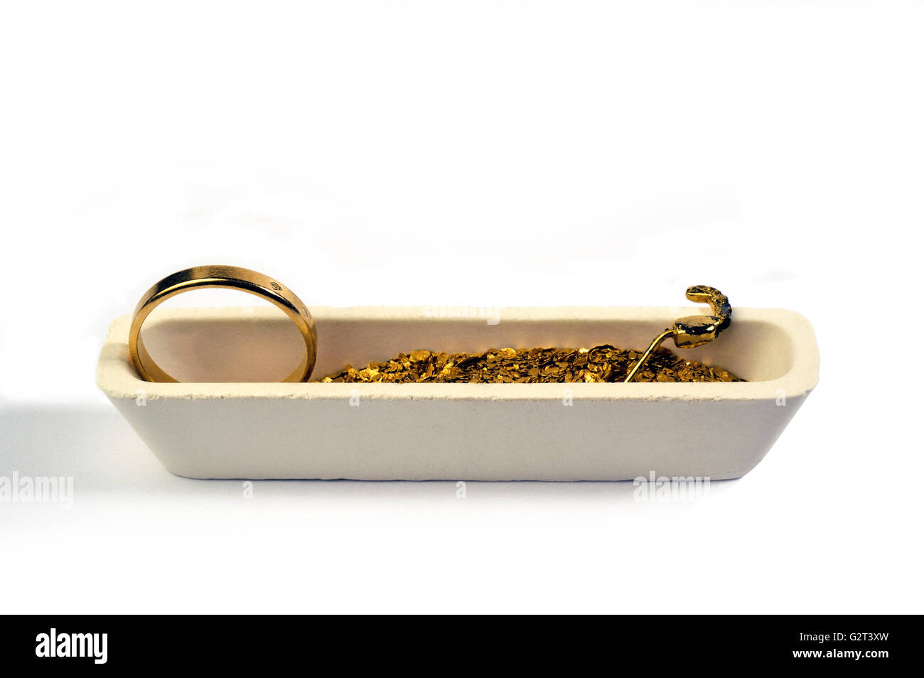 Steel Crucible Making Stock Photos & Steel Crucible Making Stock Images ...