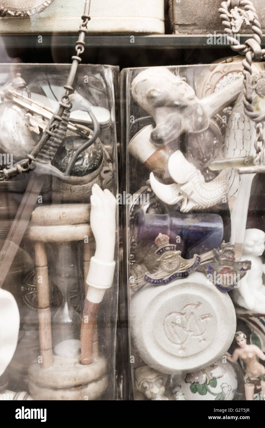 Secondhand china shop hi-res stock photography and images - Alamy