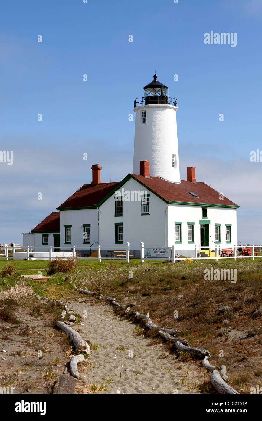 Dungeness spit lighthouse hi-res stock photography and images - Alamy