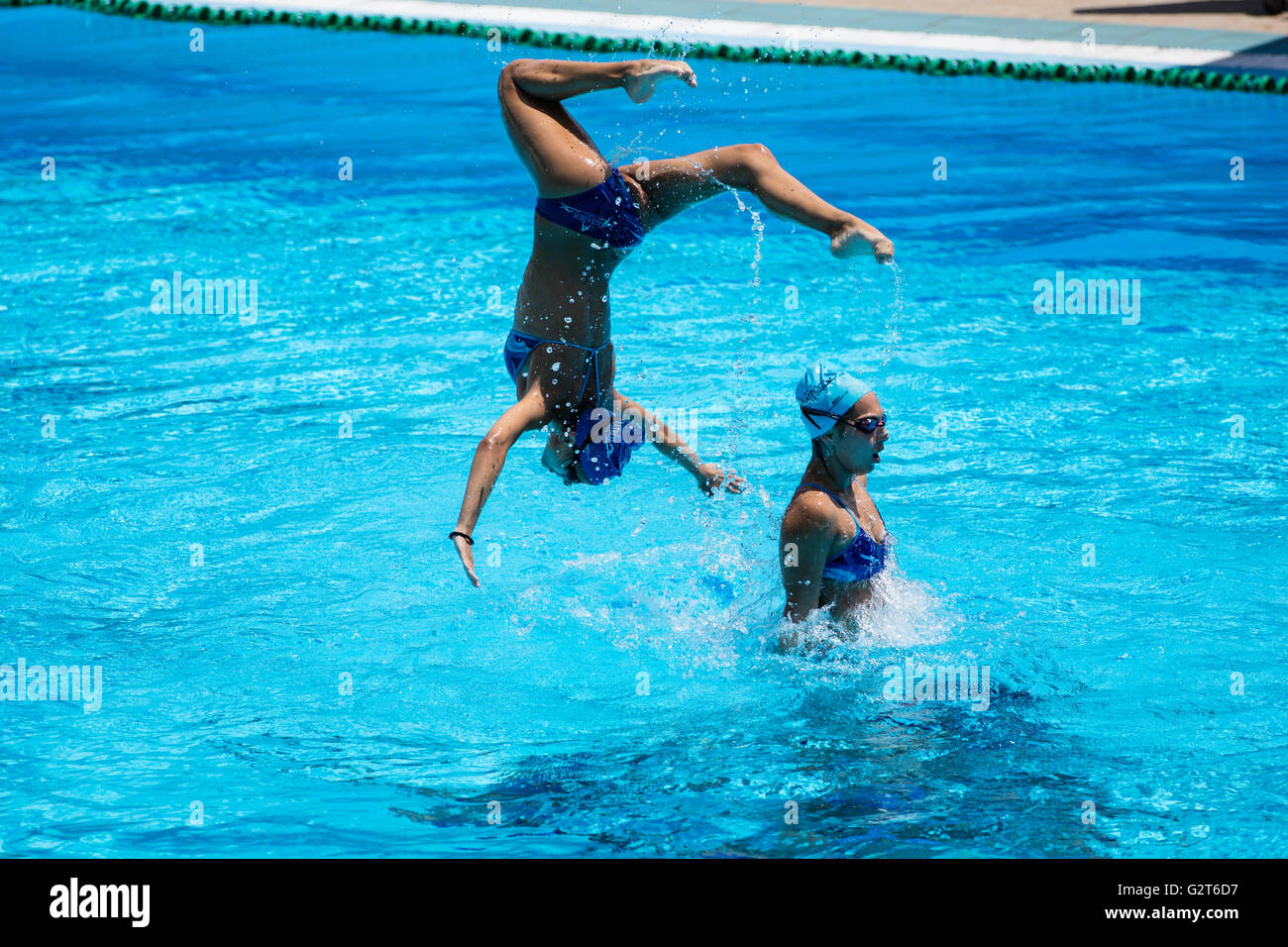 Women national team synchronized swimming performing at olympic games ...
