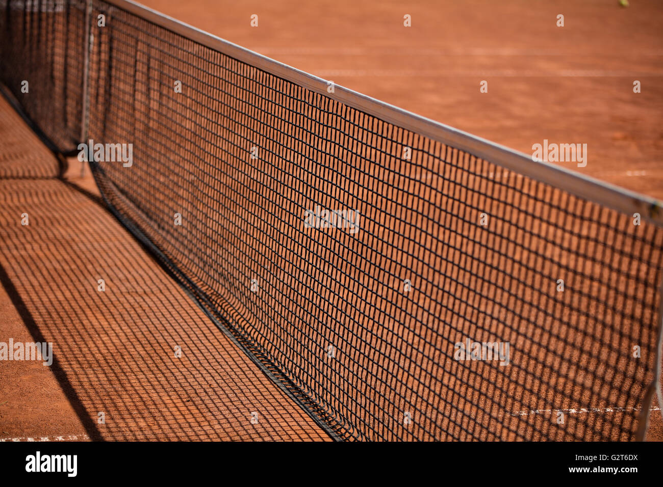 Tennis clay court line hi-res stock photography and images - Alamy