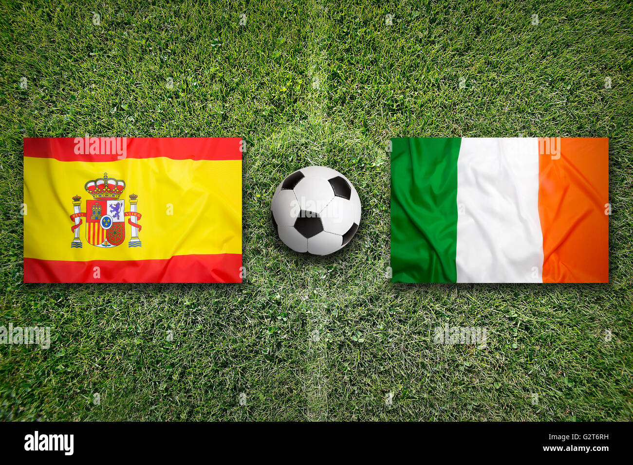 Spain ireland flag hi-res stock photography and images - Alamy