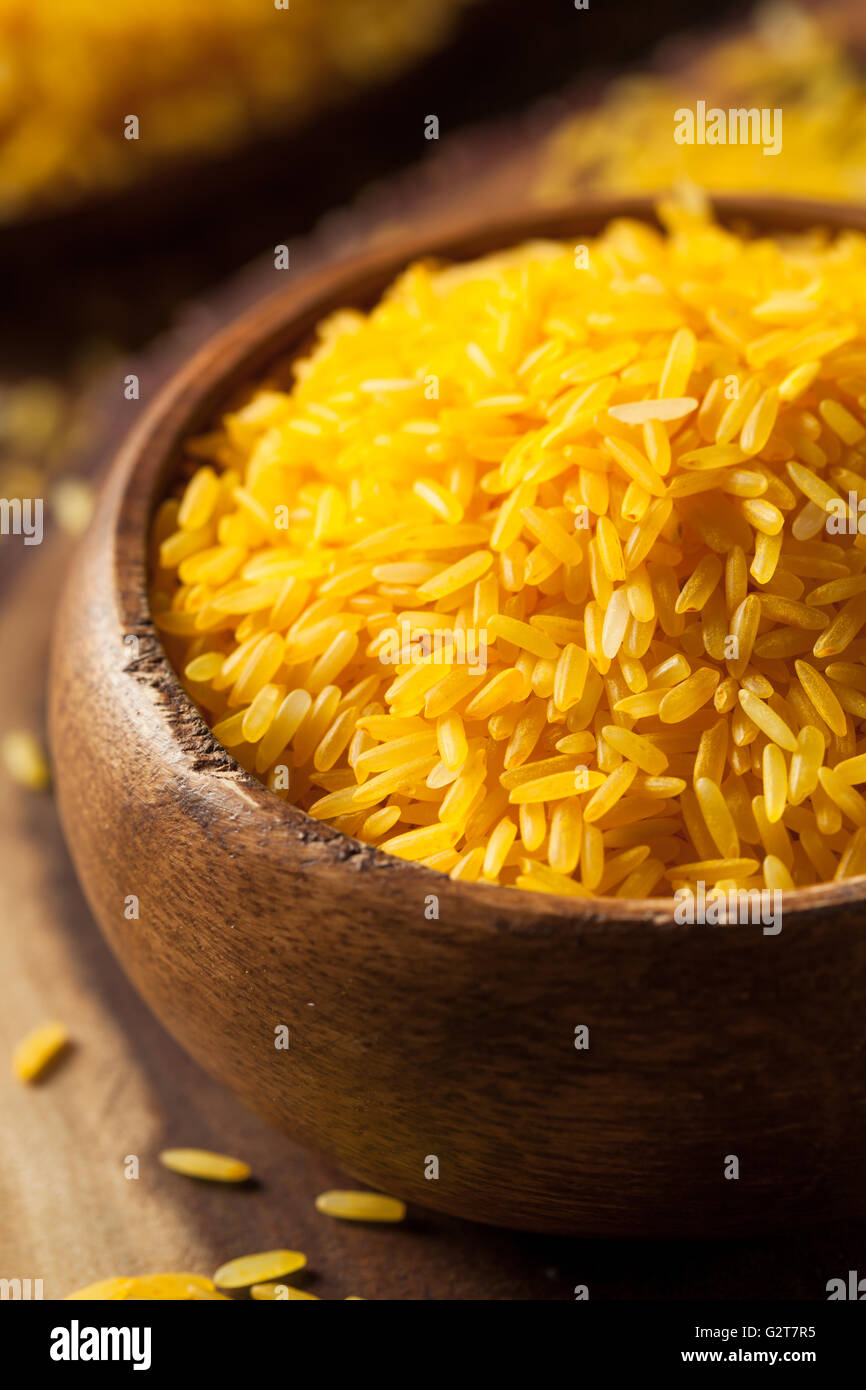 Saffron rice hi-res stock photography and images - Alamy