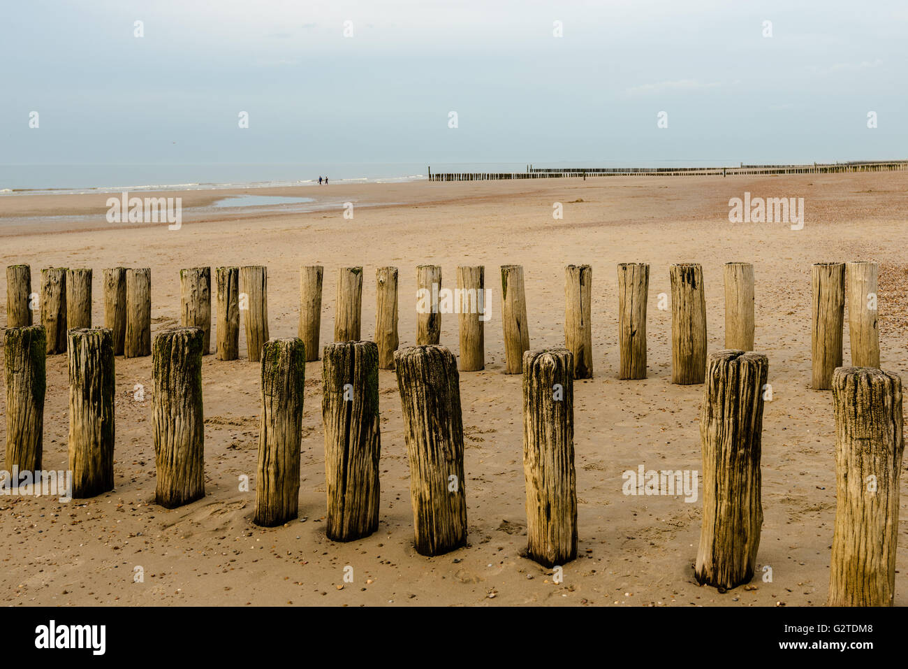 Sun rays and breakwaters hi-res stock photography and images - Alamy