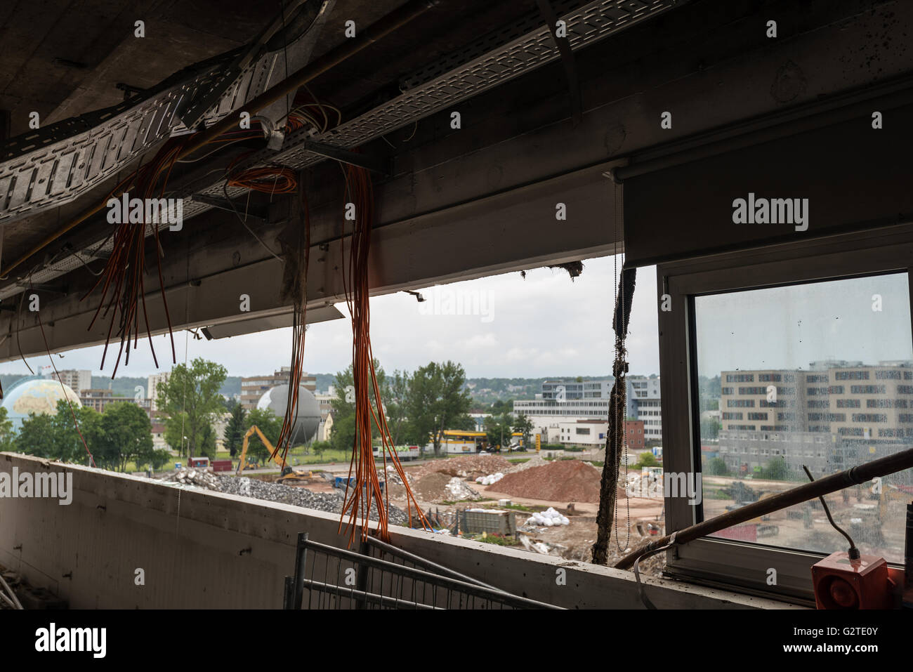 Demolition of large industrial buildings Stock Photo - Alamy