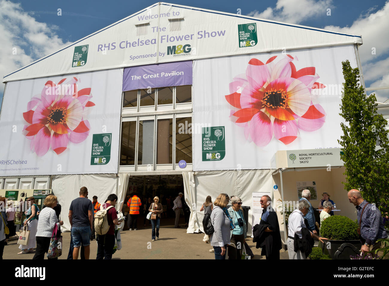 Chelsea flower show hi-res stock photography and images - Alamy