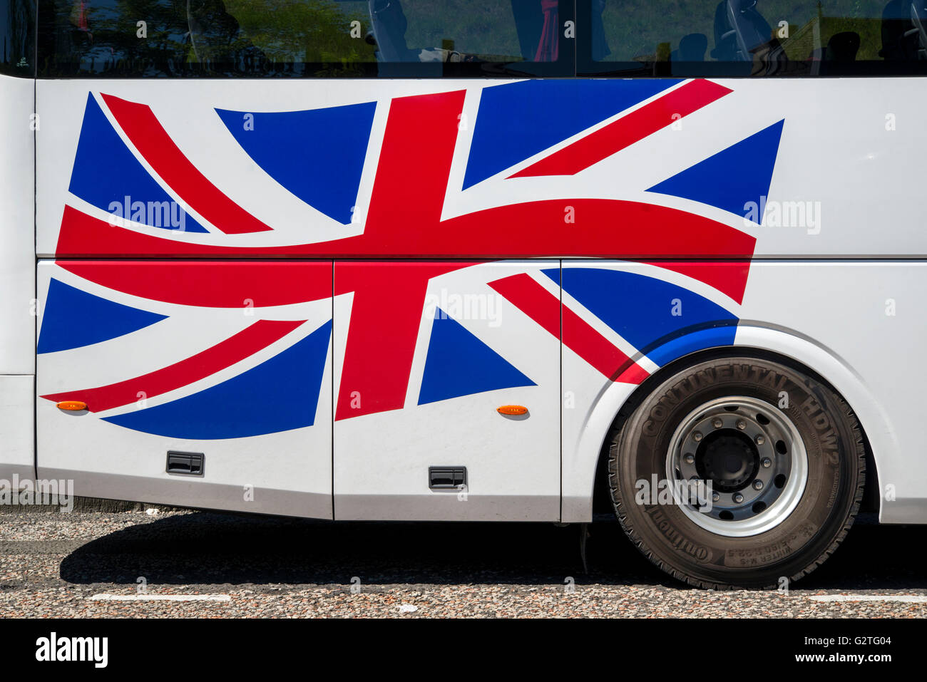 Tour bus flags hi-res stock photography and images - Alamy