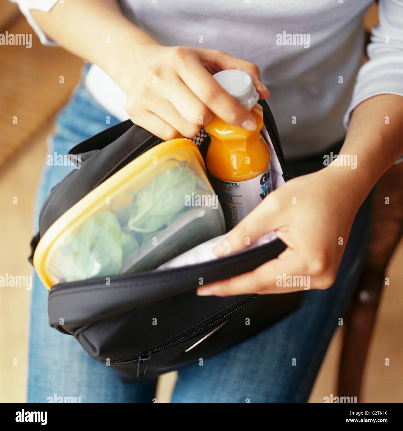 Packing lunch box hi-res stock photography and images - Alamy