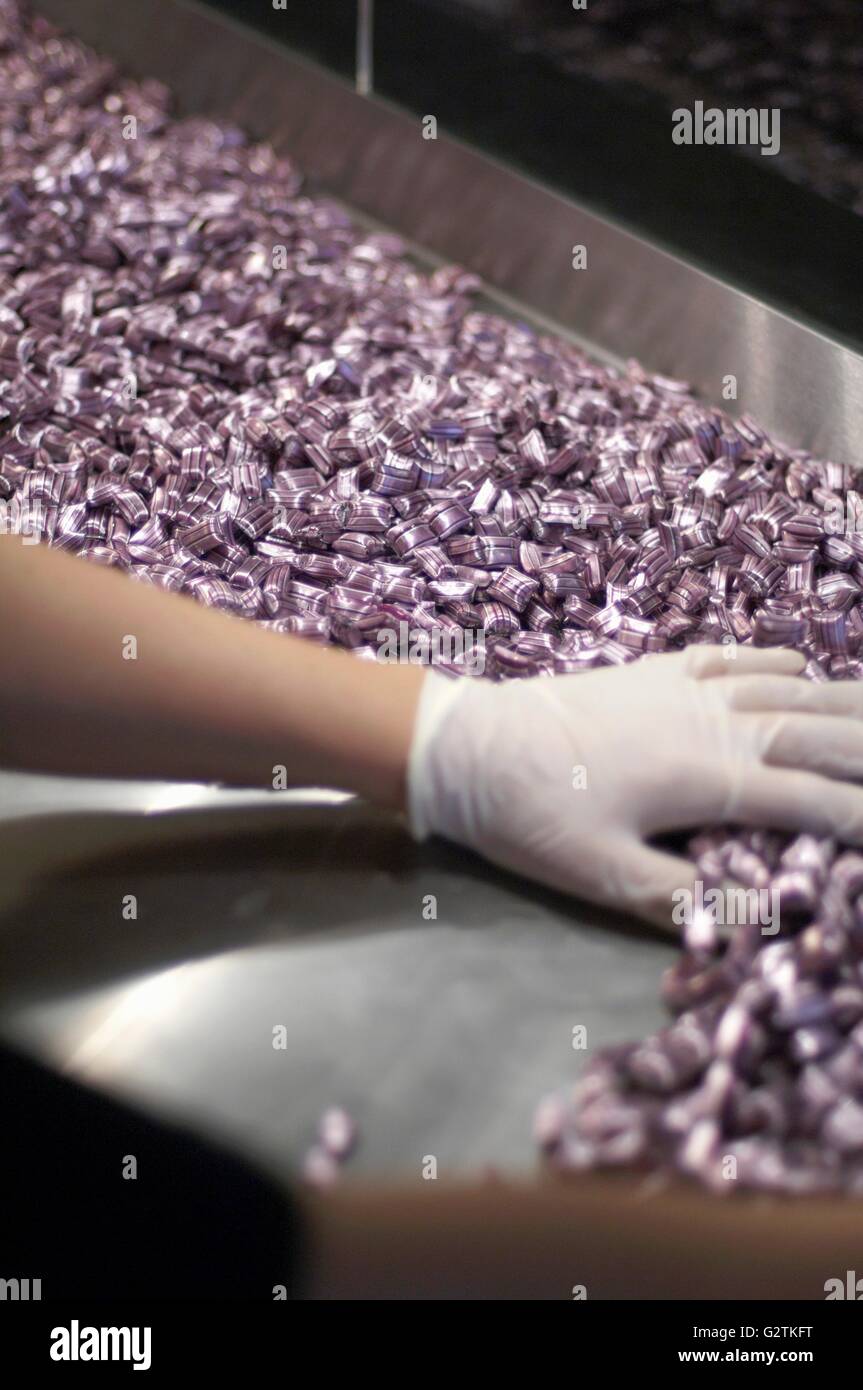 Industrial bonbon manufacture Stock Photo - Alamy