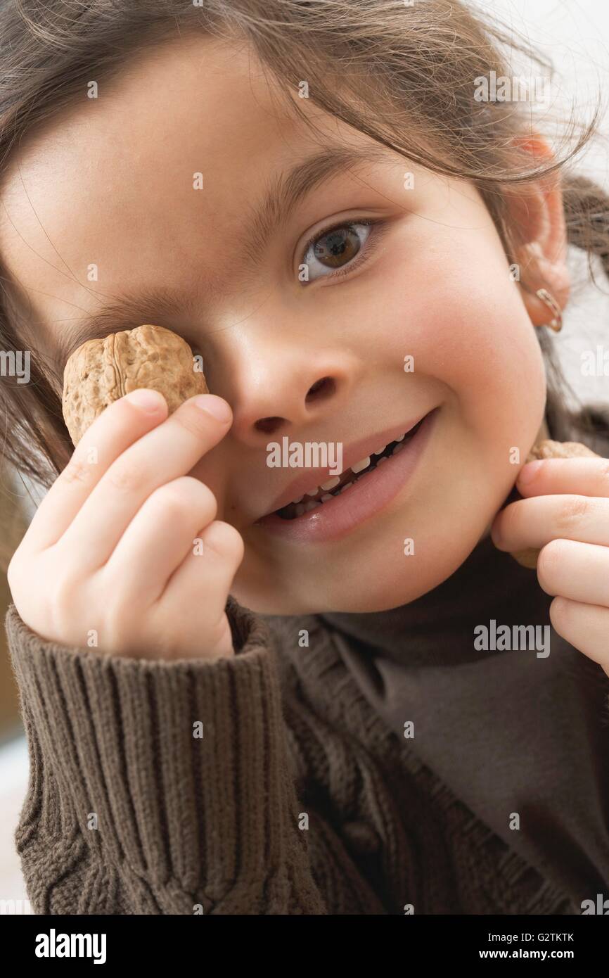 Girls in front old hi-res stock photography and images - Alamy