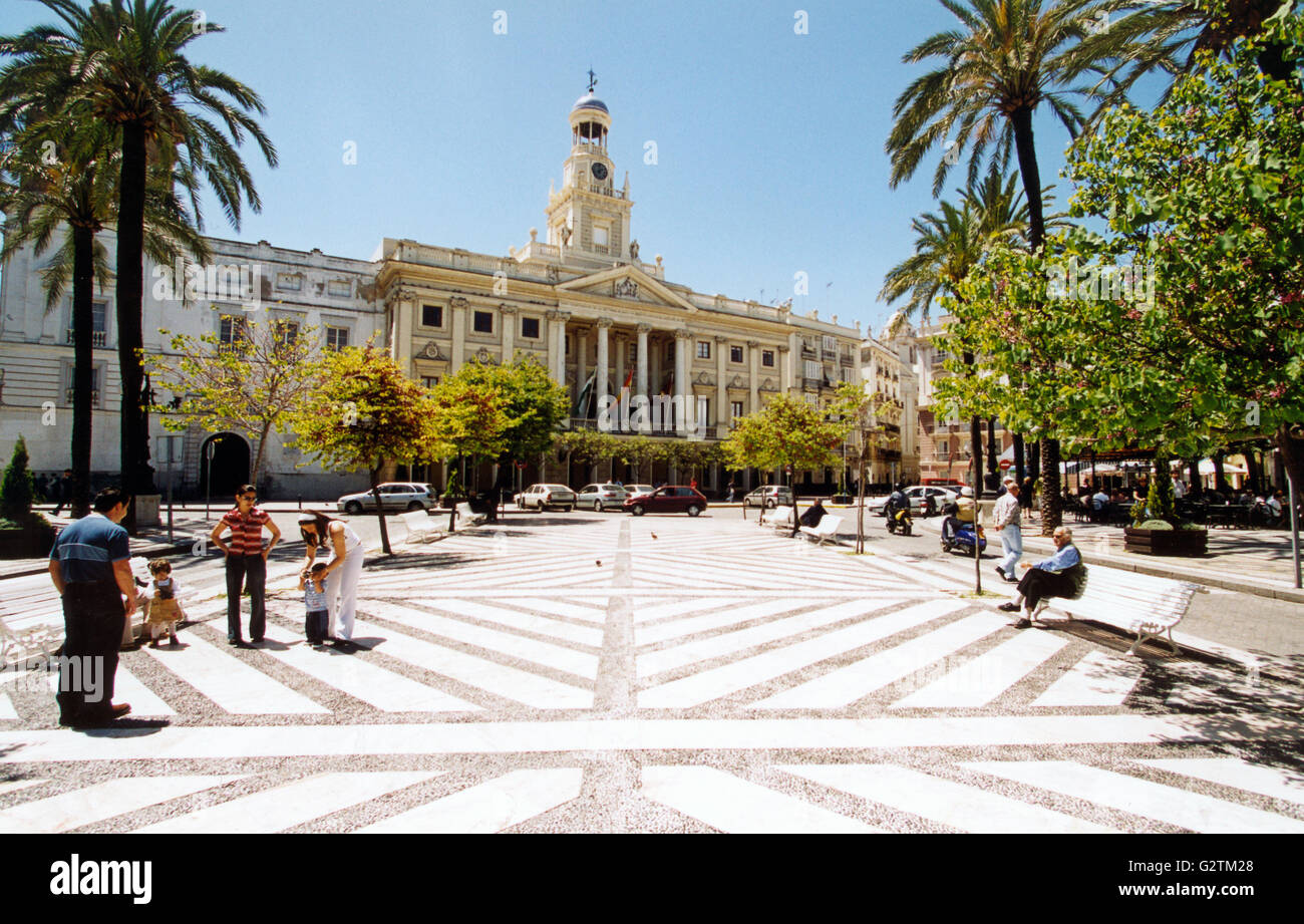 Town squares hi-res stock photography and images - Alamy