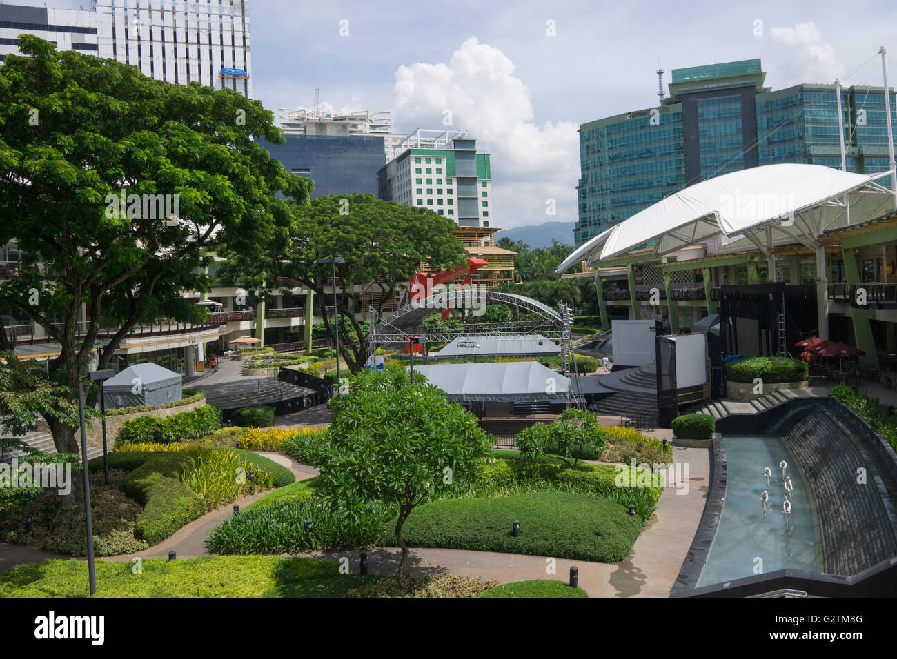 That Ayala Center is a Large shopping Mall located in Cebu City ...