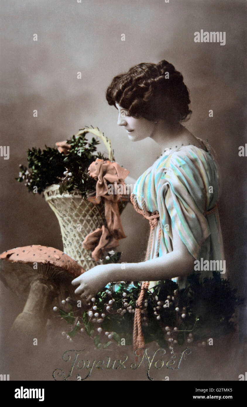Memorabilia Collectibles Smiling bathing lady woman girl Vintage Color ...