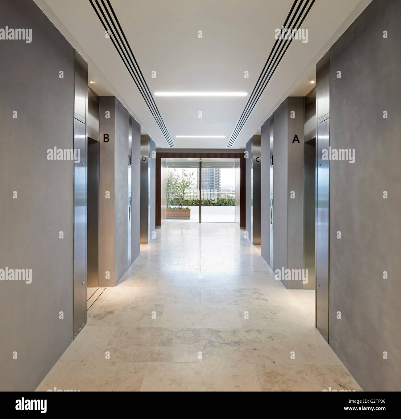 Elevator landing hi-res stock photography and images - Alamy