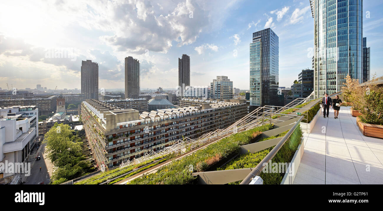 Green rooftop terraces with city view. Moorgate Exchange, London ...