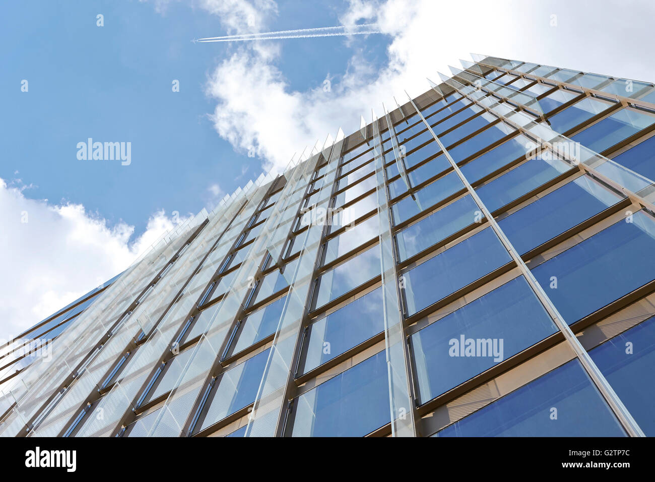 Detail of glass facade with glass fins. Moorgate Exchange, London ...