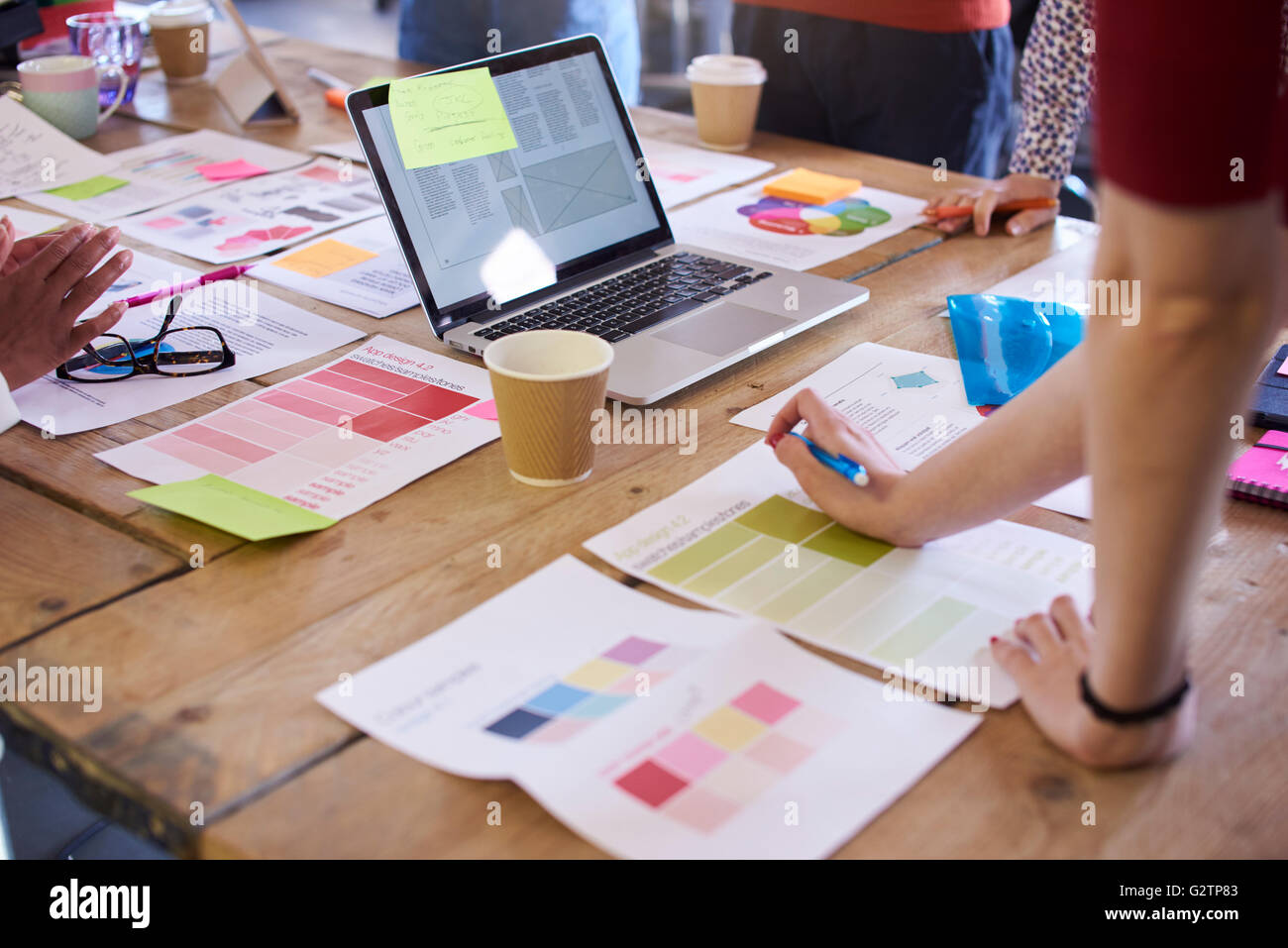 Office color schemes hi-res stock photography and images - Alamy