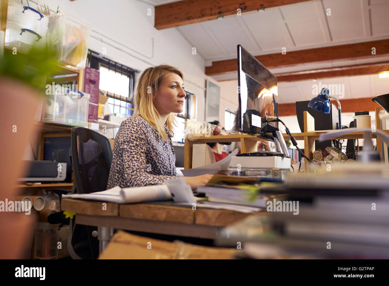 Desk layout hi-res stock photography and images - Alamy