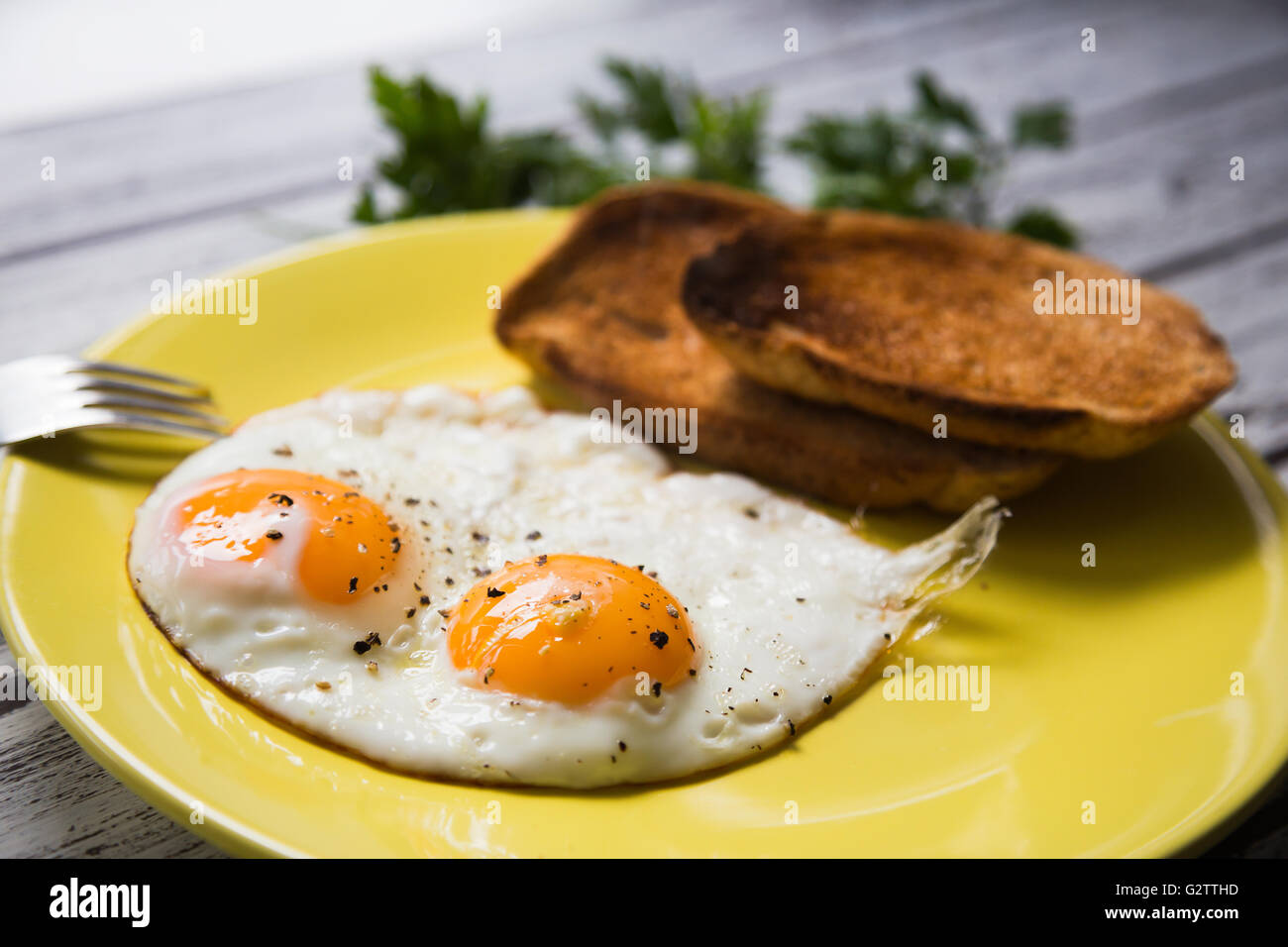 Toasted eggs hi-res stock photography and images - Alamy