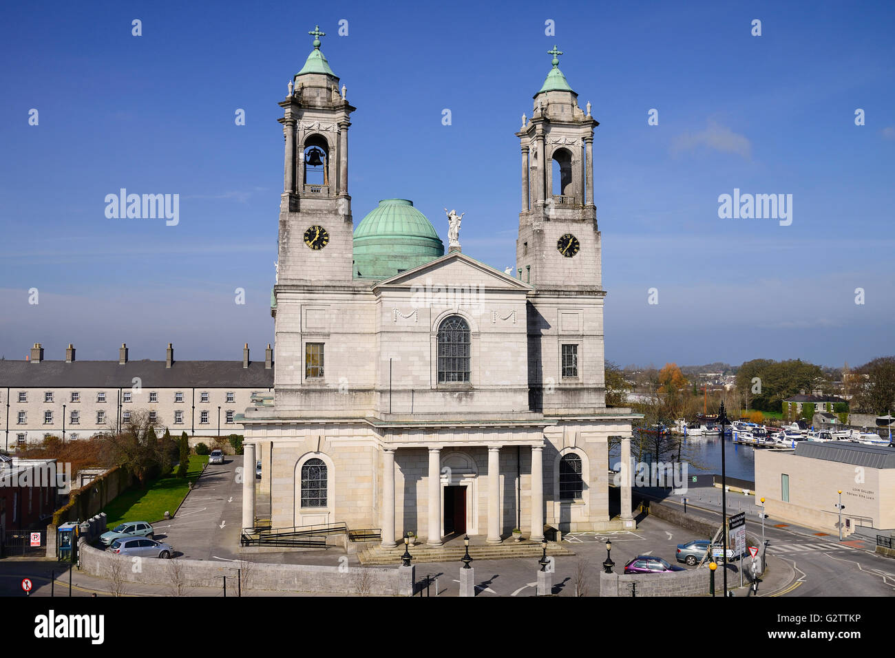 Church of saints peter and paul athlone hi-res stock photography and ...