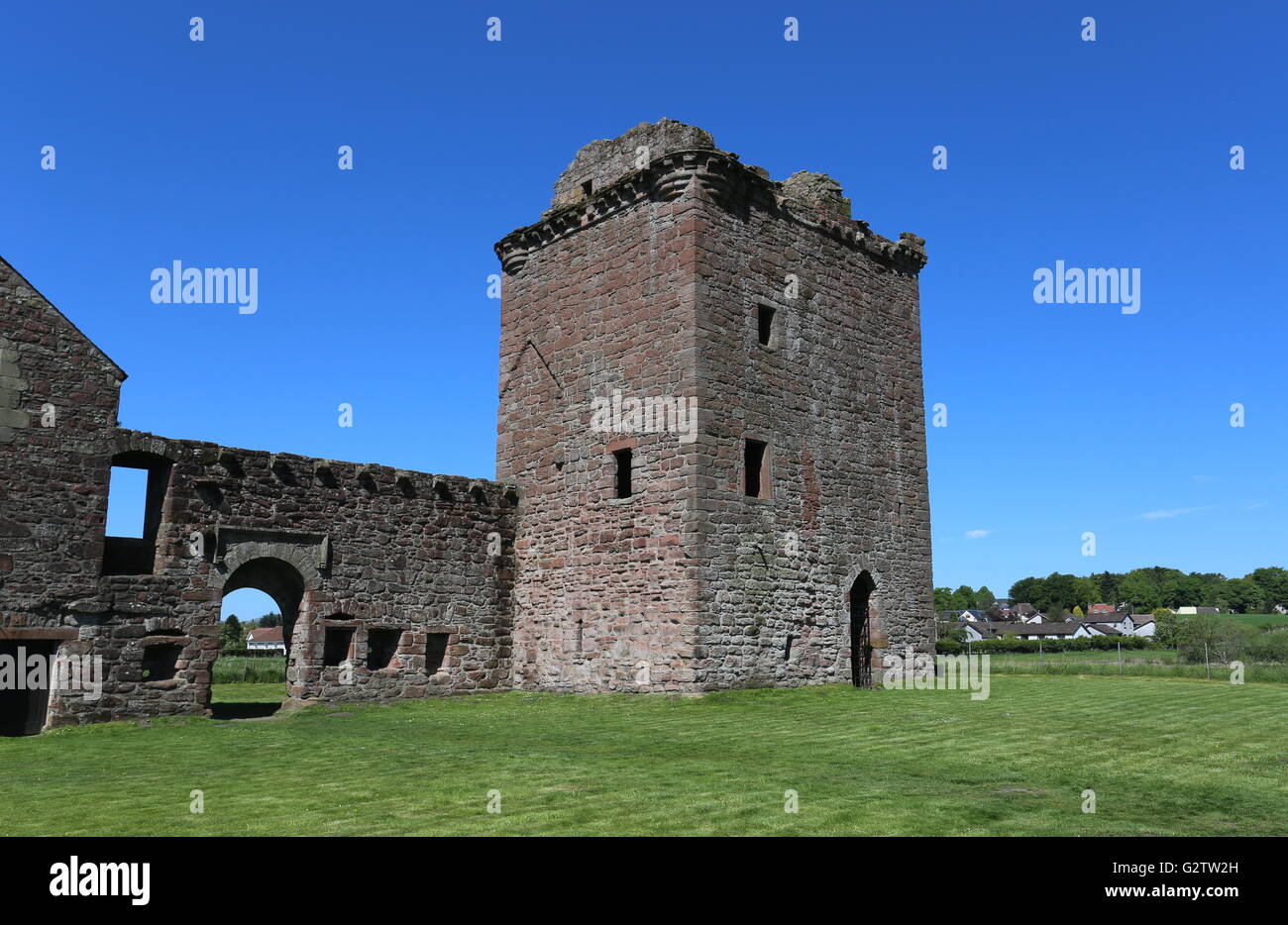 Ruins of Burleigh castle Scotland June 2016 Stock Photo - Alamy