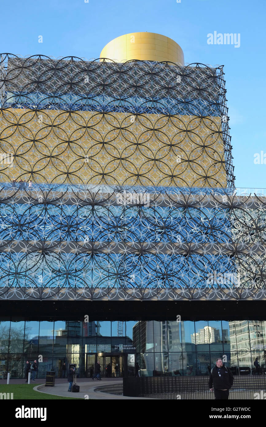England, Birmingham, The Library of Birmingham building exterior ...