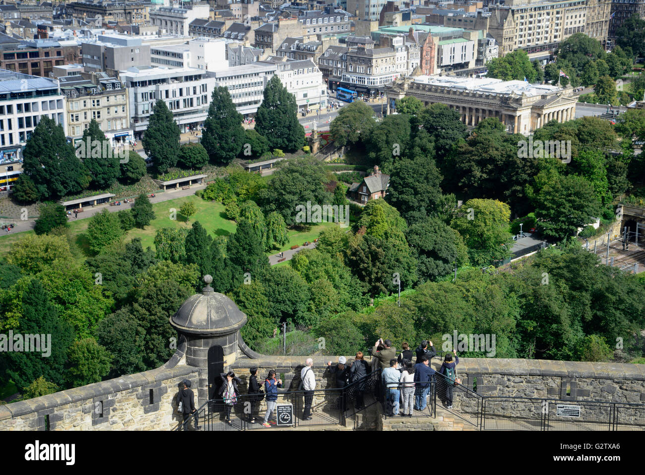 Scotland, Edinburgh, Edinburgh Castle, ramparts on Mills Mount Battery ...