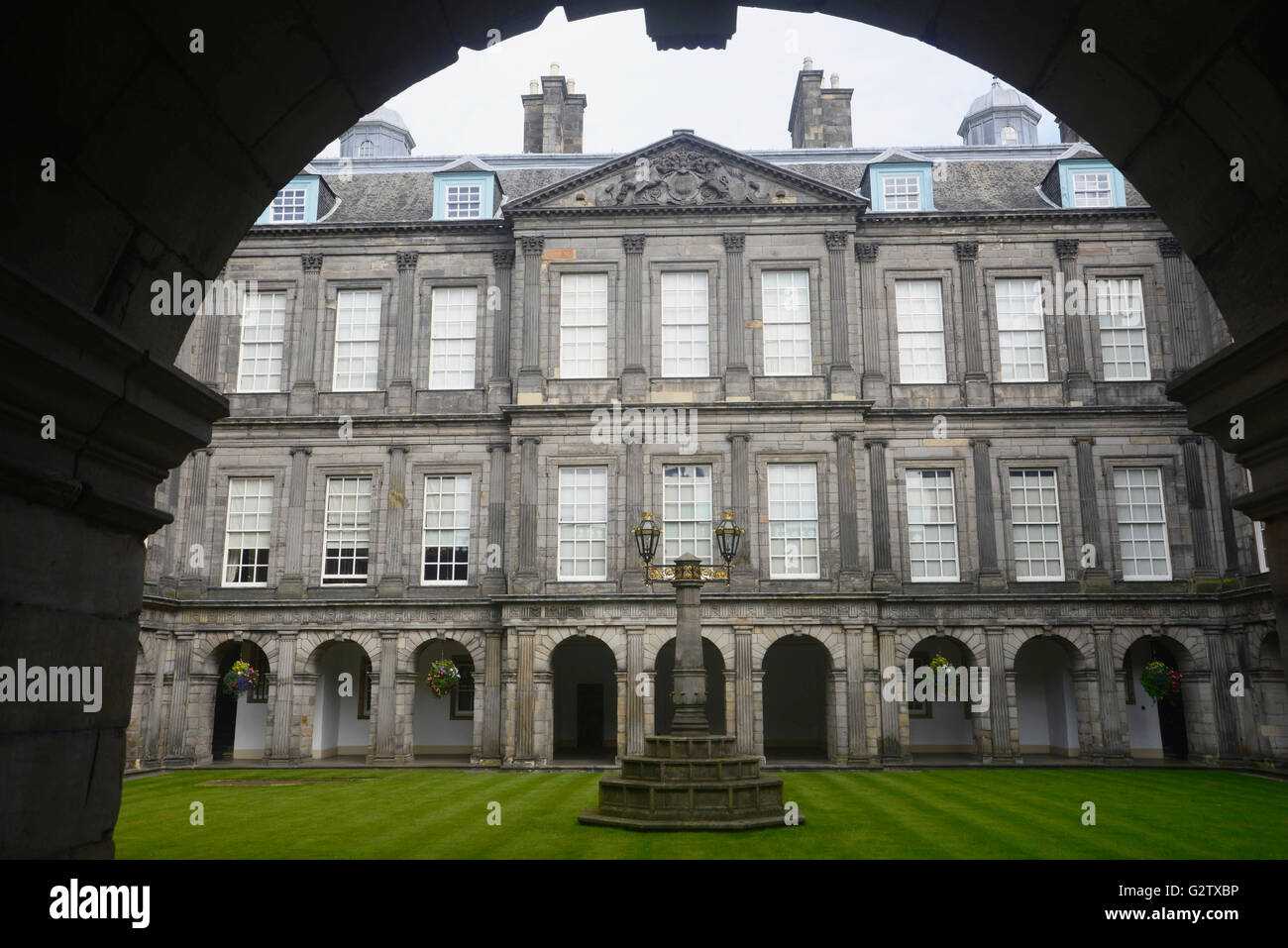 Palace of holyroodhouse interior hi-res stock photography and images ...