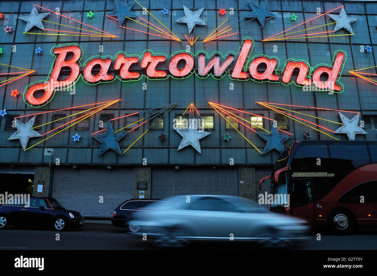 Scotland, Glasgow, East End, Barrowland Ballroom lit up at night Stock ...
