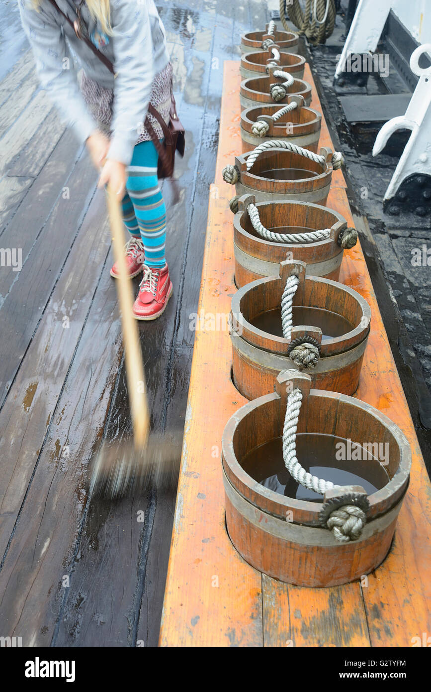 Scotland, Glasgow, West End, The Tall Ship, sloshing the deck Stock ...