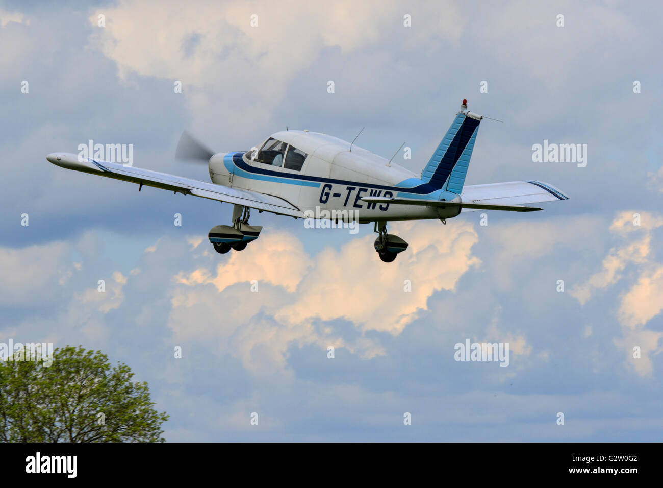 Piper cherokee 140 hi-res stock photography and images - Alamy