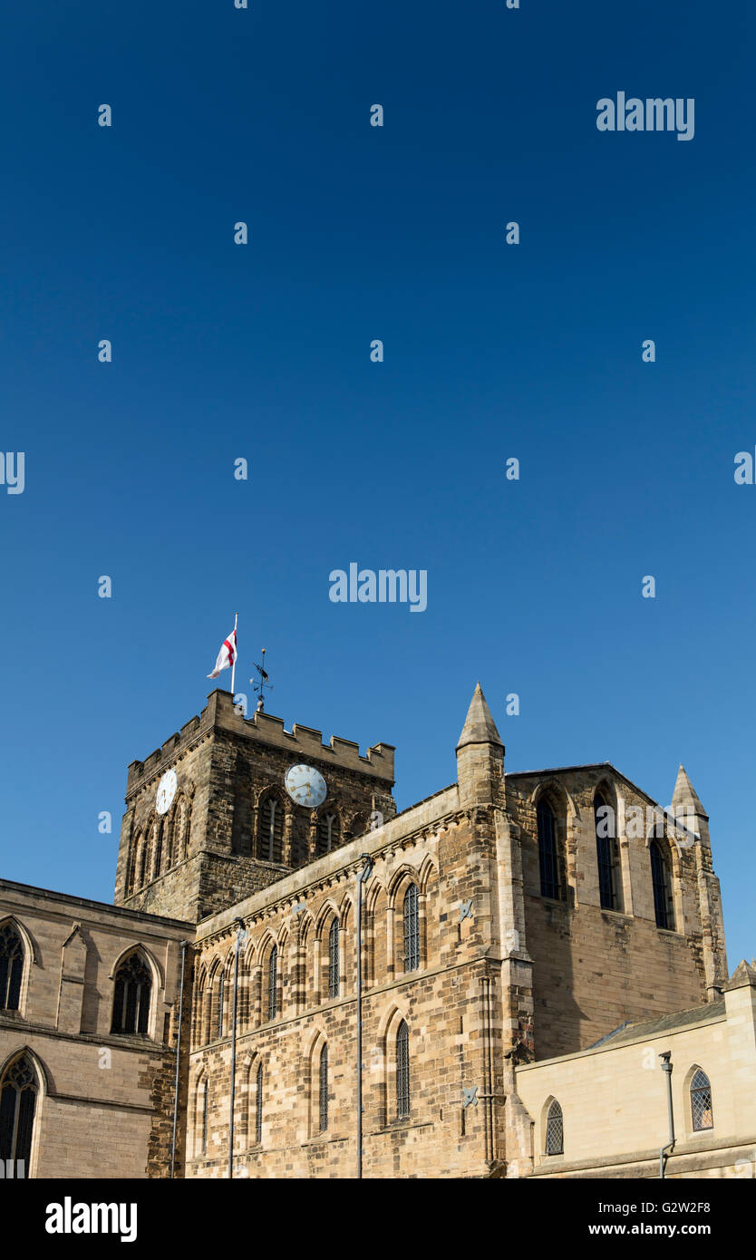 Architecture hexham cathedral building hi-res stock photography and ...