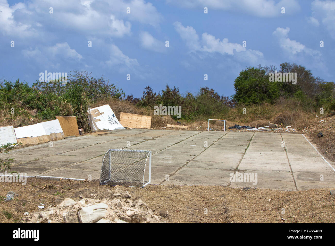 Neglected football pitch hi-res stock photography and images - Alamy