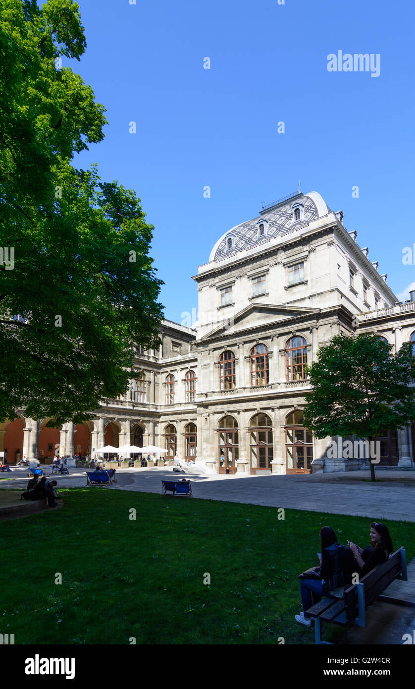 University of vienna hi-res stock photography and images - Alamy