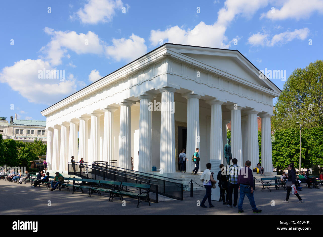 Theseus temple in Volksgarten, Austria, Vienna, Wien Stock Photo - Alamy