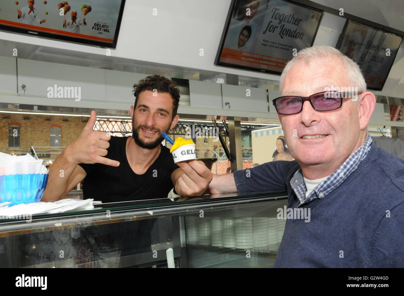 Melting gelato tub hi-res stock photography and images - Alamy