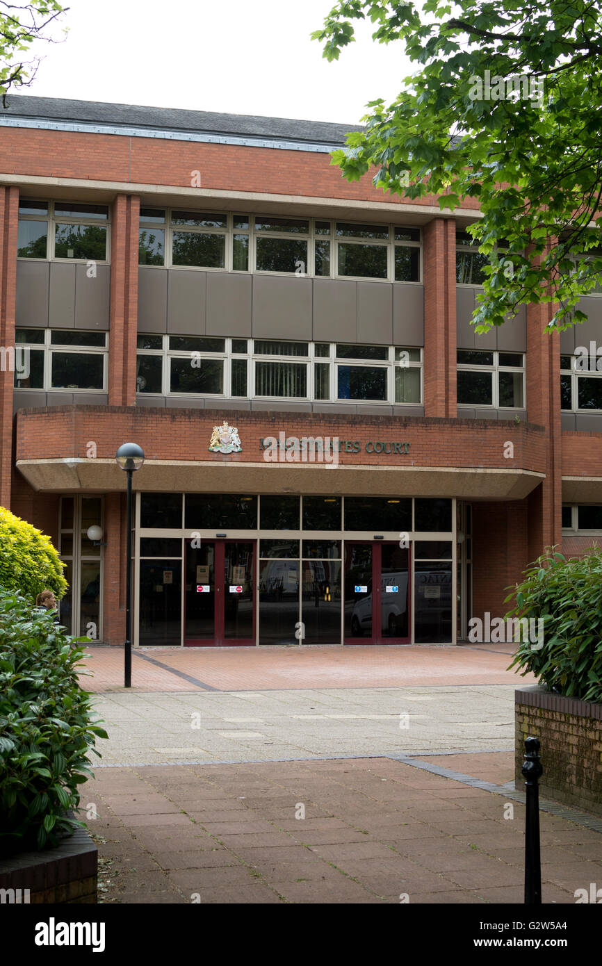 Magistrates court uk hi-res stock photography and images - Alamy