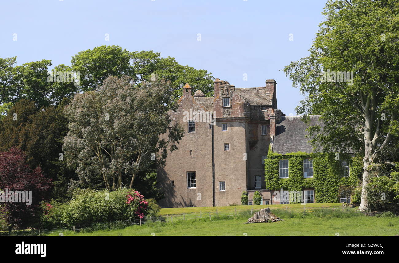 Balbegno castle hi-res stock photography and images - Alamy