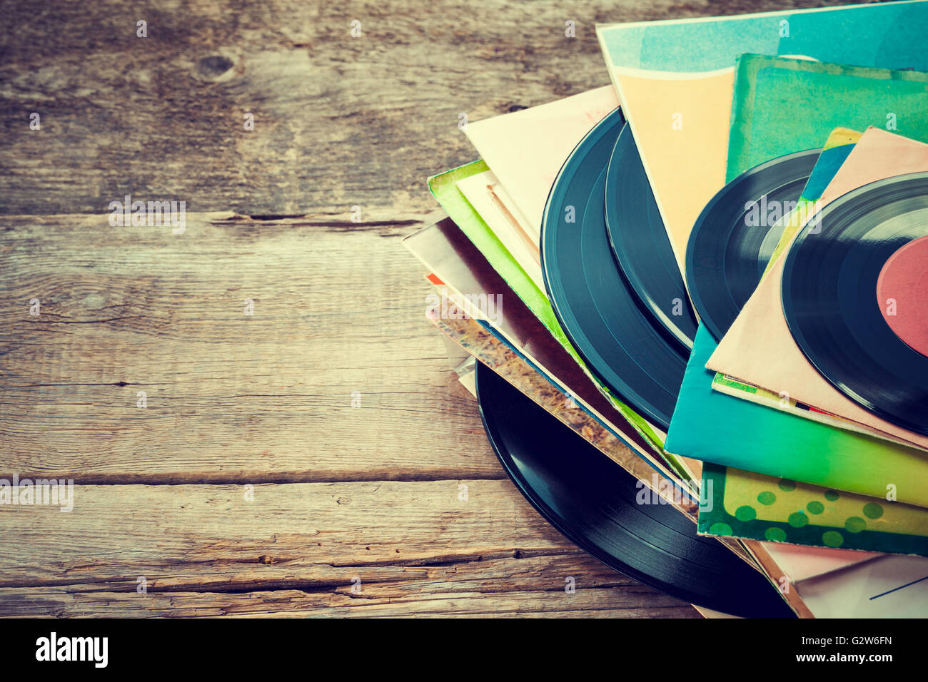 Retro record album hi-res stock photography and images - Alamy