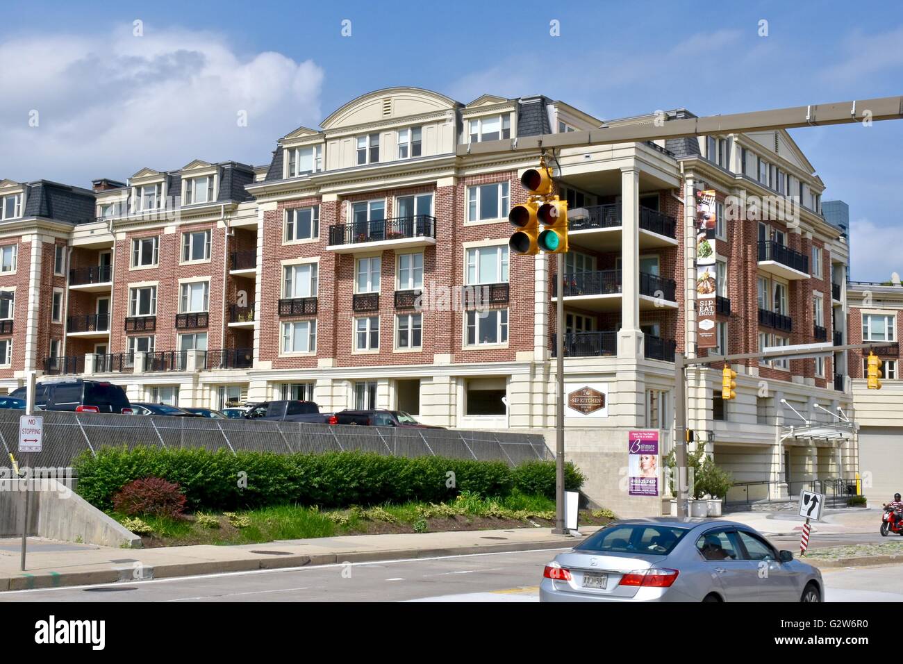 Downtown condo hi-res stock photography and images - Alamy