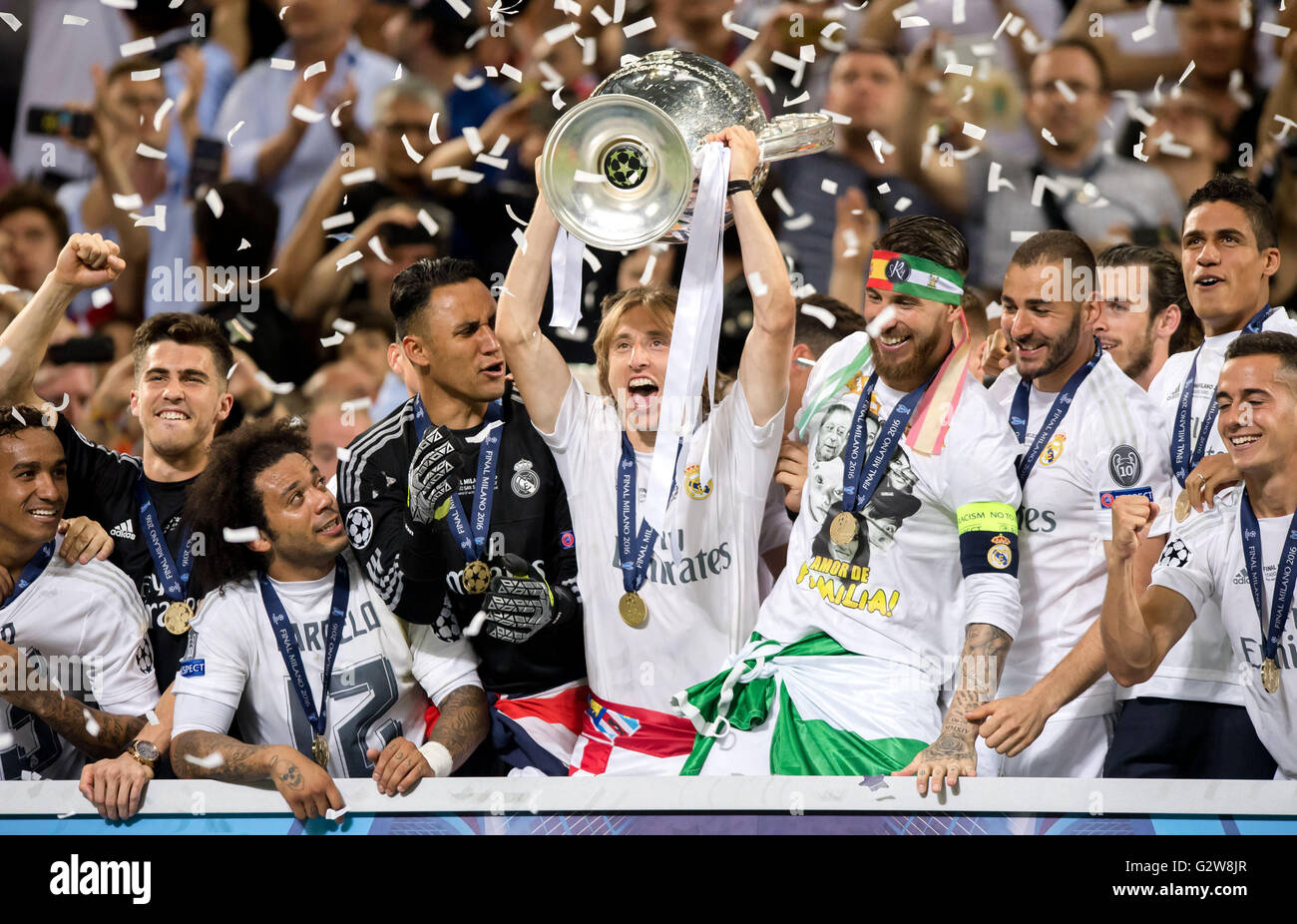 Milan, Italy. 28th May, 2016. Real's Luka Modric (C) cheers with his ...