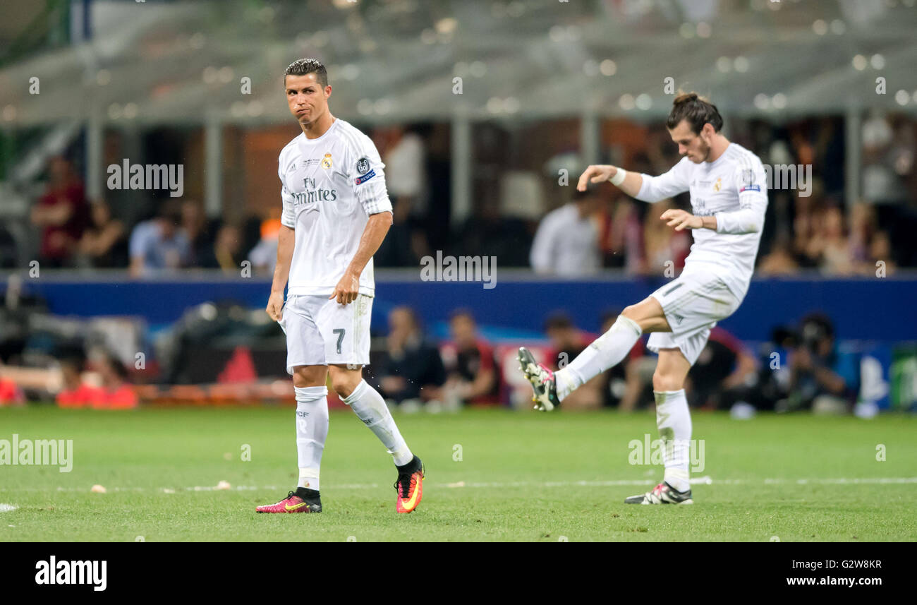 Cristiano ronaldo 2016 champions league hi-res stock photography and ...