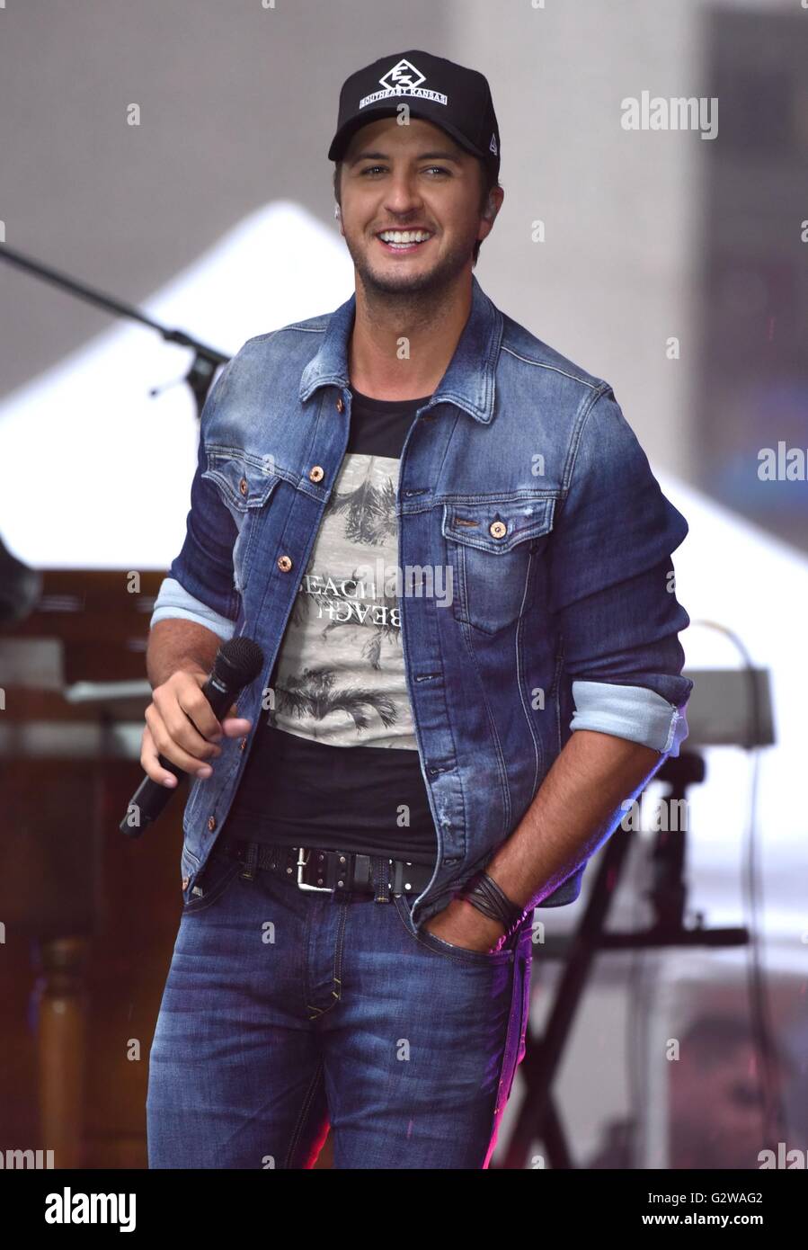 New York, NY, USA. 3rd June, 2016. Luke Bryan on stage for NBC Today ...