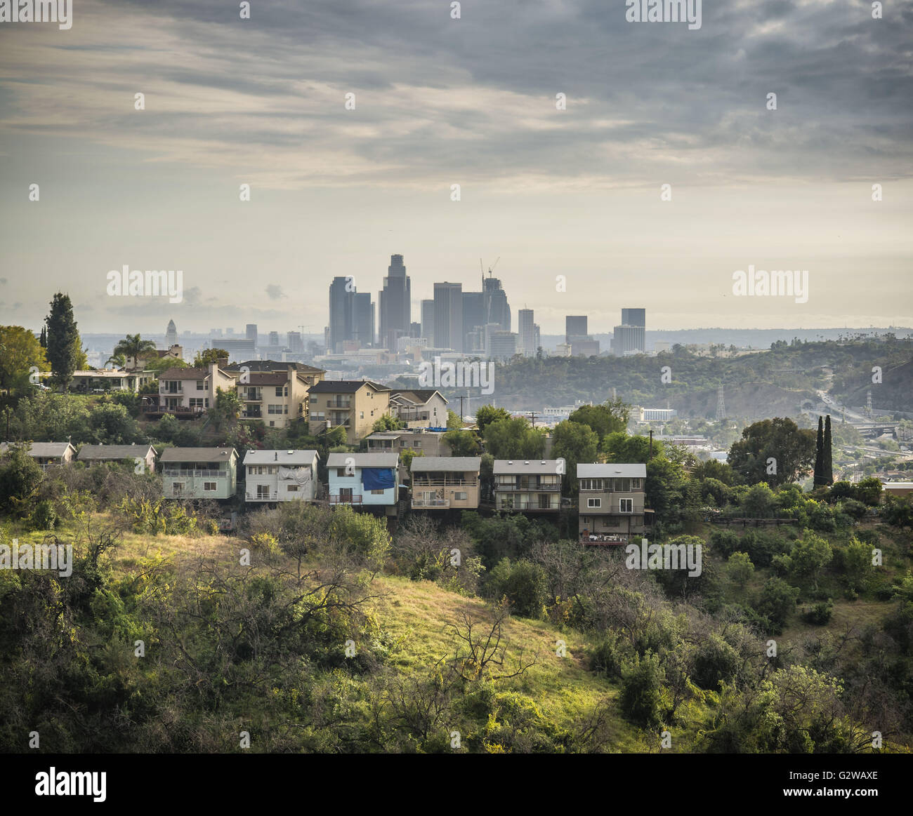 Los Angeles, California, USA. 10th Apr, 2016. A view from a hillside in ...